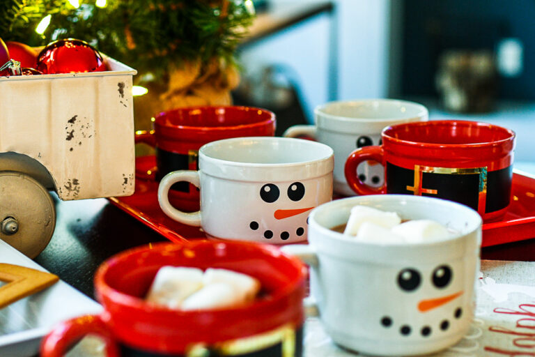This Adorable DIY Christmas Mug is Easy to Make and a Fun Holiday Gift!